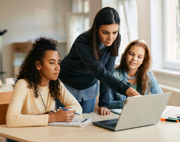 Lingualeo Website Review: The Ideal Companion for Personalized Language Learning - Ezee Brand